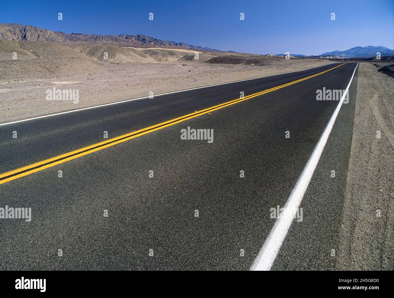 Death valley national park images hi-res stock photography and images ...