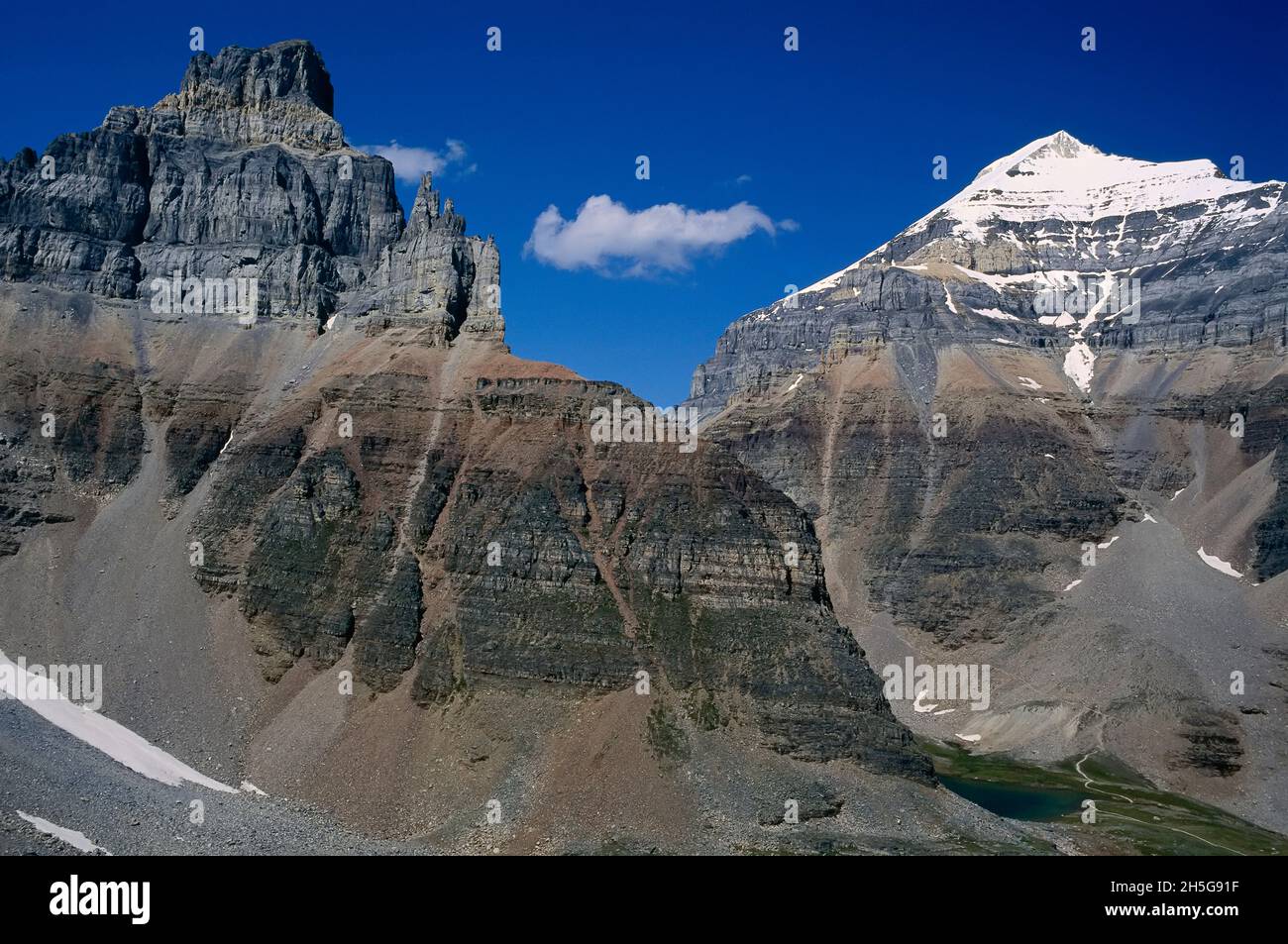 Pinnacle Mountain & Mount Temple, Banff National Park, Alberta, Canada ...