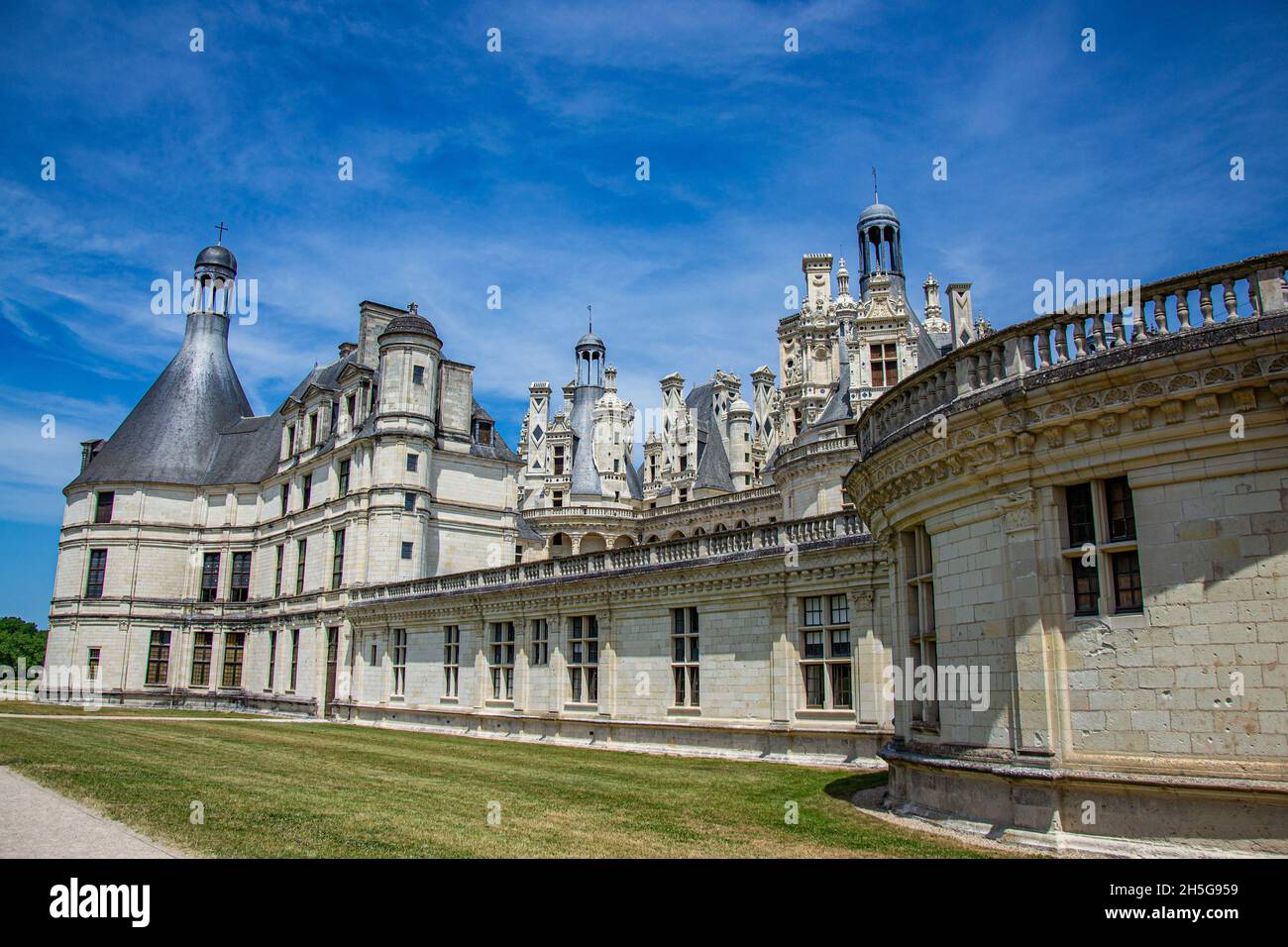 Chateau de Chambord, the largest castle in the Loire Valley. A UNESCO ...
