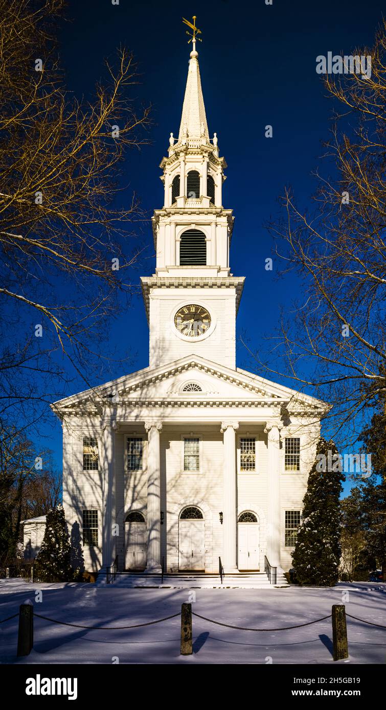 Connecticut congregational church old hi-res stock photography and ...