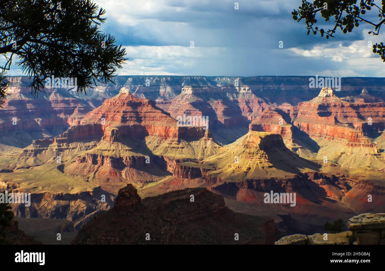 Grand canyon rock layers hi-res stock photography and images - Alamy