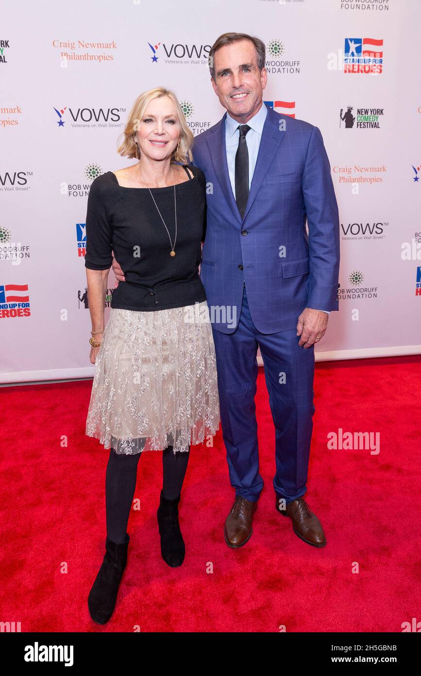 December 31, 2000, New York, New York, United States: Lee Woodruff and ...