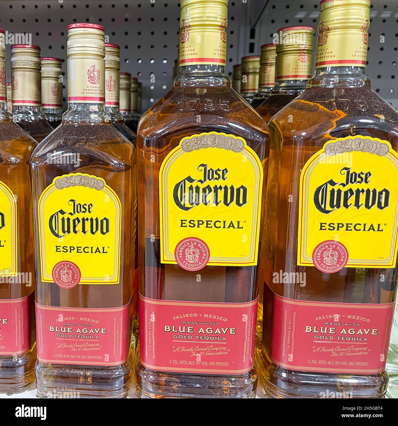 Jose Cuervo Especial Logo