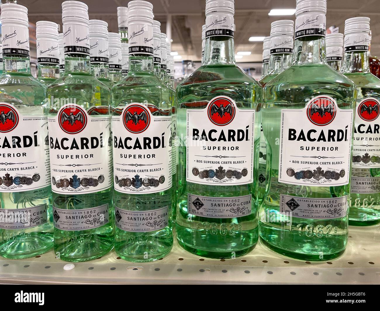Superior alcohol hi-res stock photography and images - Alamy