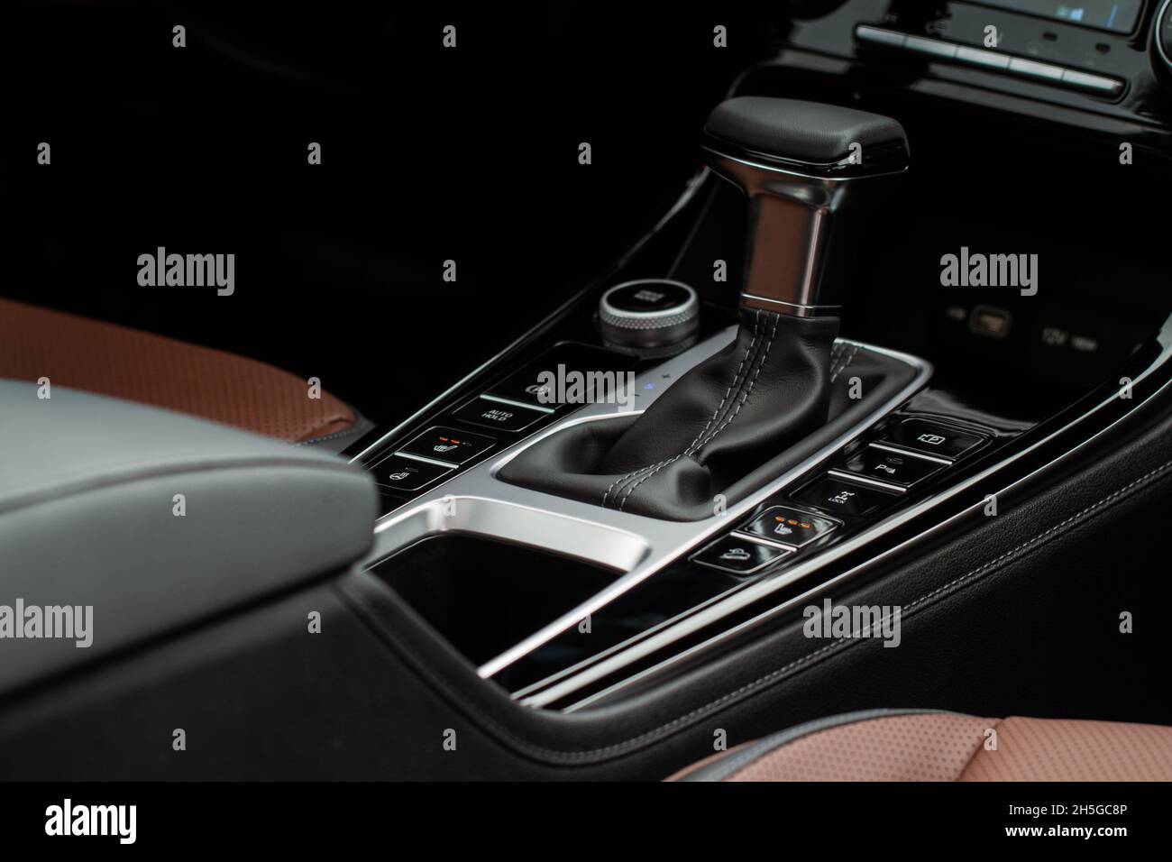 Modern automatic gearbox. Close up of the gearbox transmission handle ...