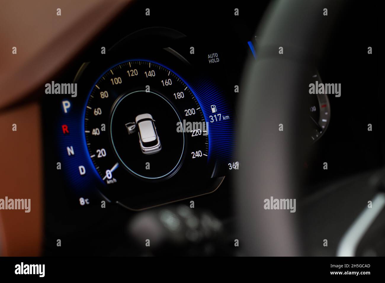 Dashboard warning light speed hi-res stock photography and images - Alamy