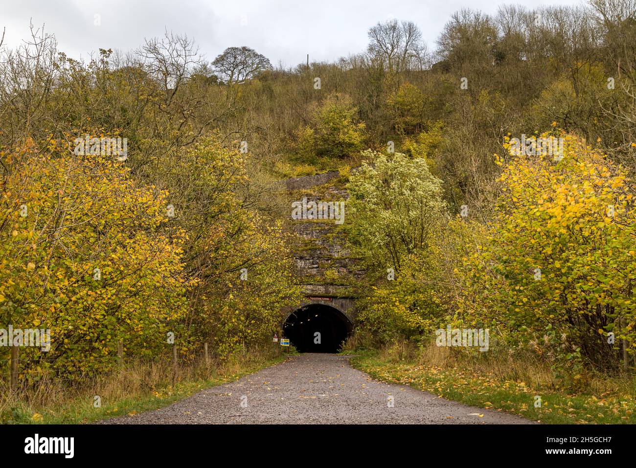 The entrance to Headstone Tunnel which exits onto the Monsal Head ...