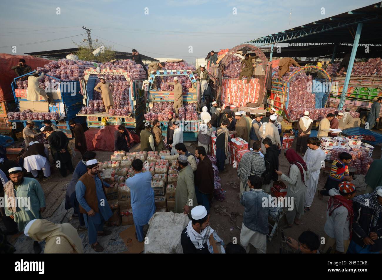 Peshawar, Khyber Pakhtunkhwa, Pakistan. 9th Nov, 2021. A view of the ...