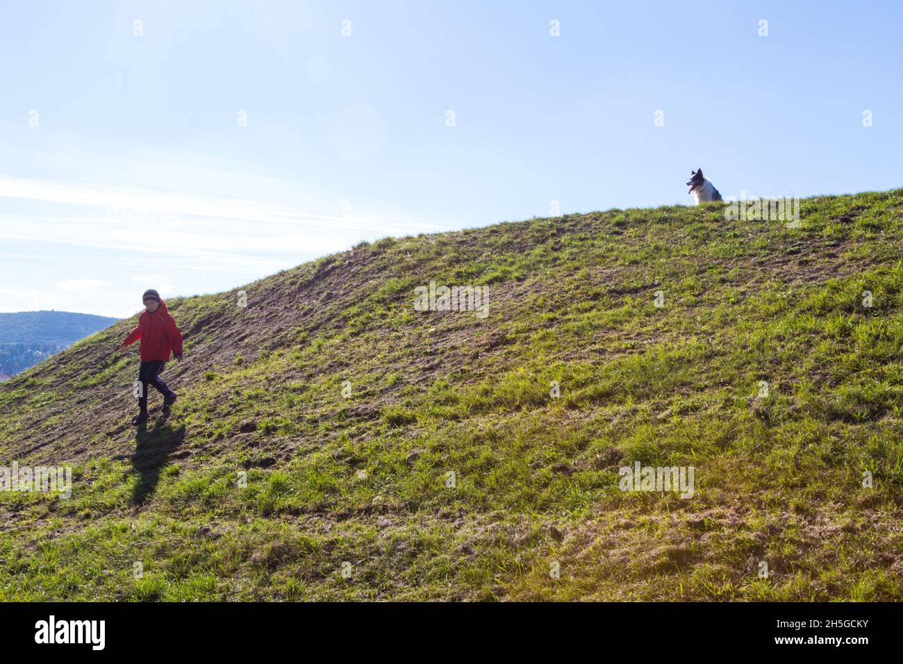 Downwards steep downhill steep slope hi-res stock photography and ...