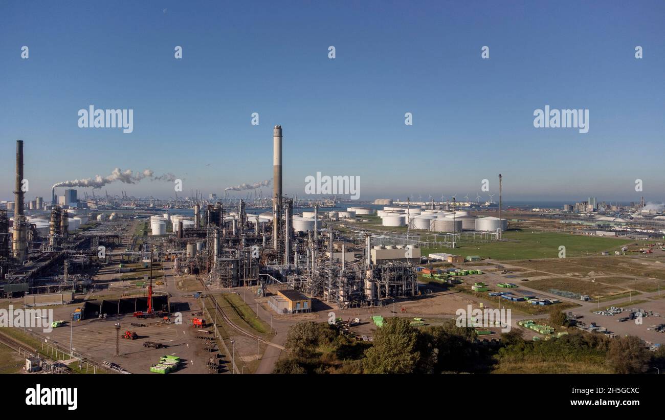 Aerial view of an industrial area with a chemical plant in Rotterdam ...