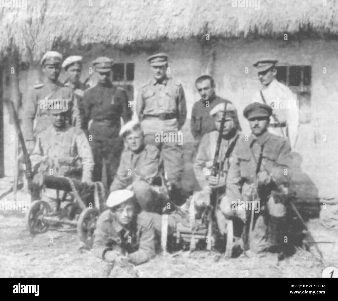 Machine gun crew hi-res stock photography and images - Alamy