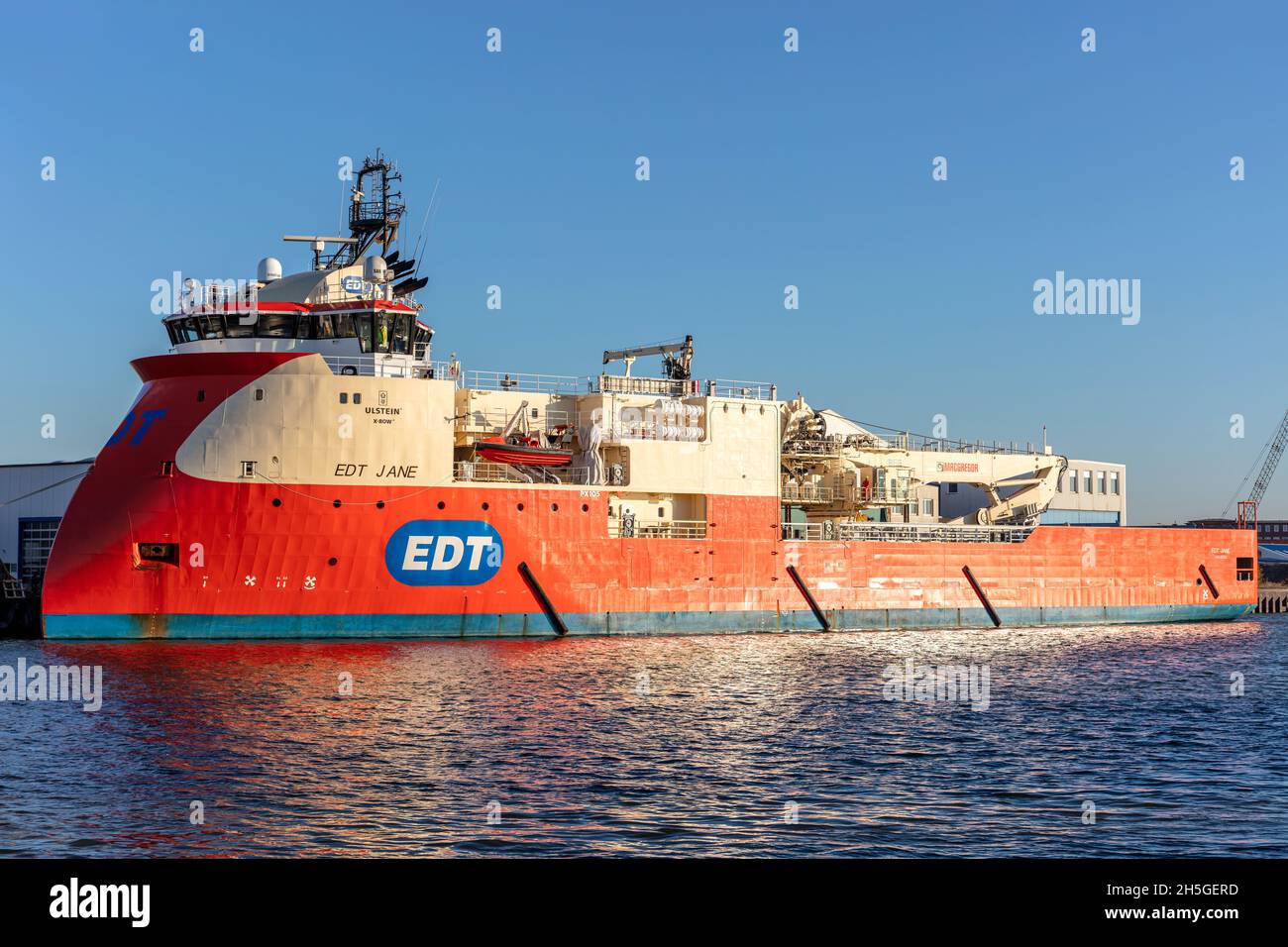 Multi-Purpose Support Vessel EDT JANE in the port of Bremerhaven Stock ...
