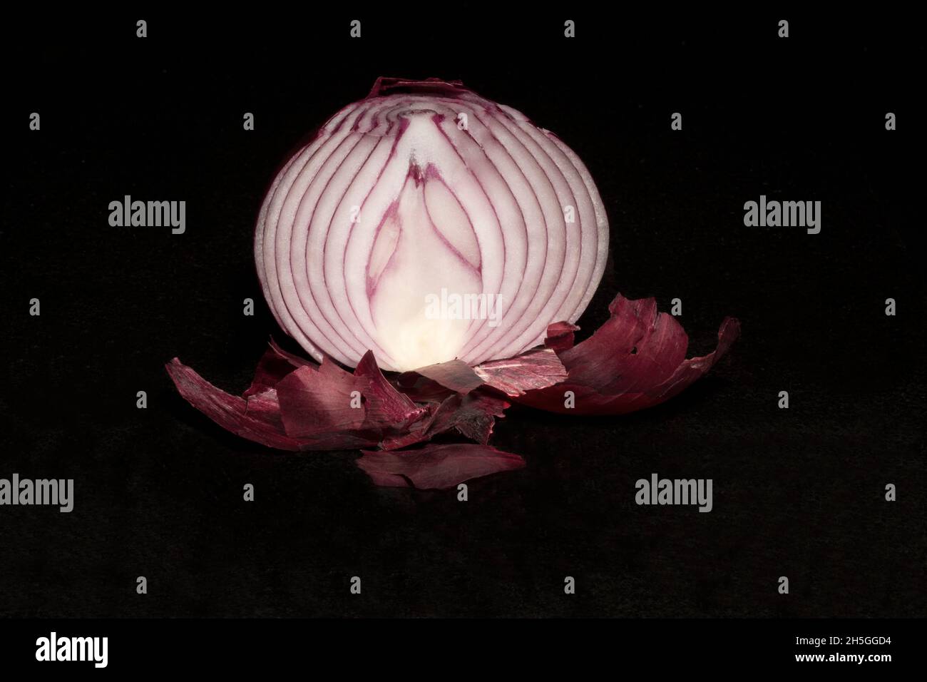 Onion interior hi-res stock photography and images - Alamy