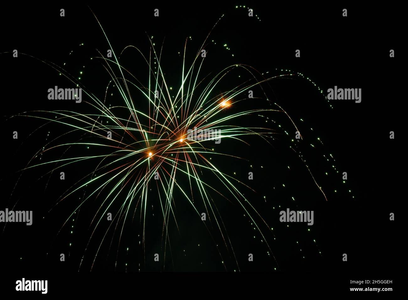 Aerial firework explosion hi-res stock photography and images - Alamy