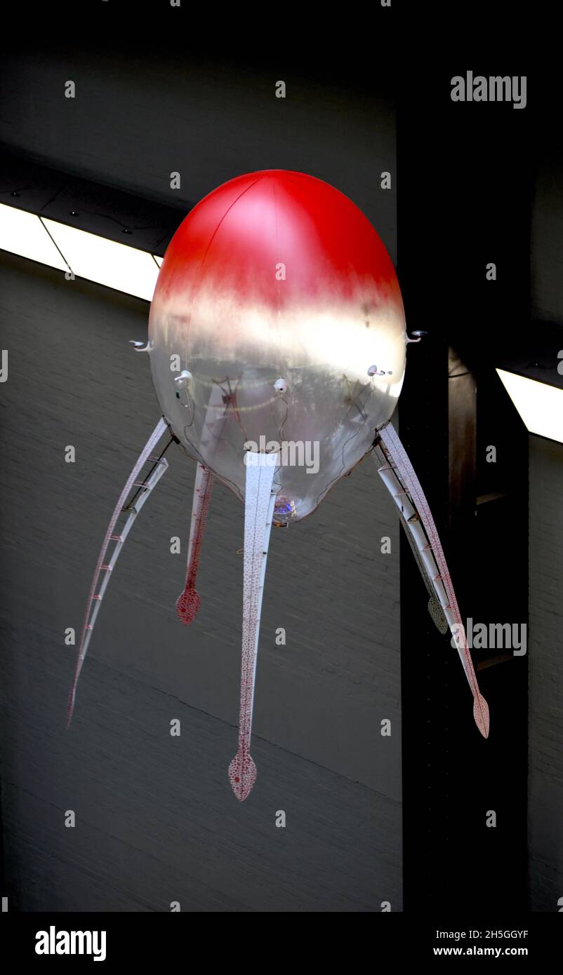 09/11/2021 Tate Modern London UK Anicka Yi’s amazing cybernetic life ...