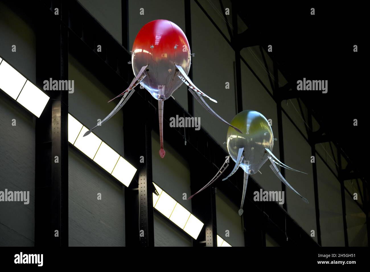 09/11/2021 Tate Modern London UK Anicka Yi’s amazing cybernetic life ...