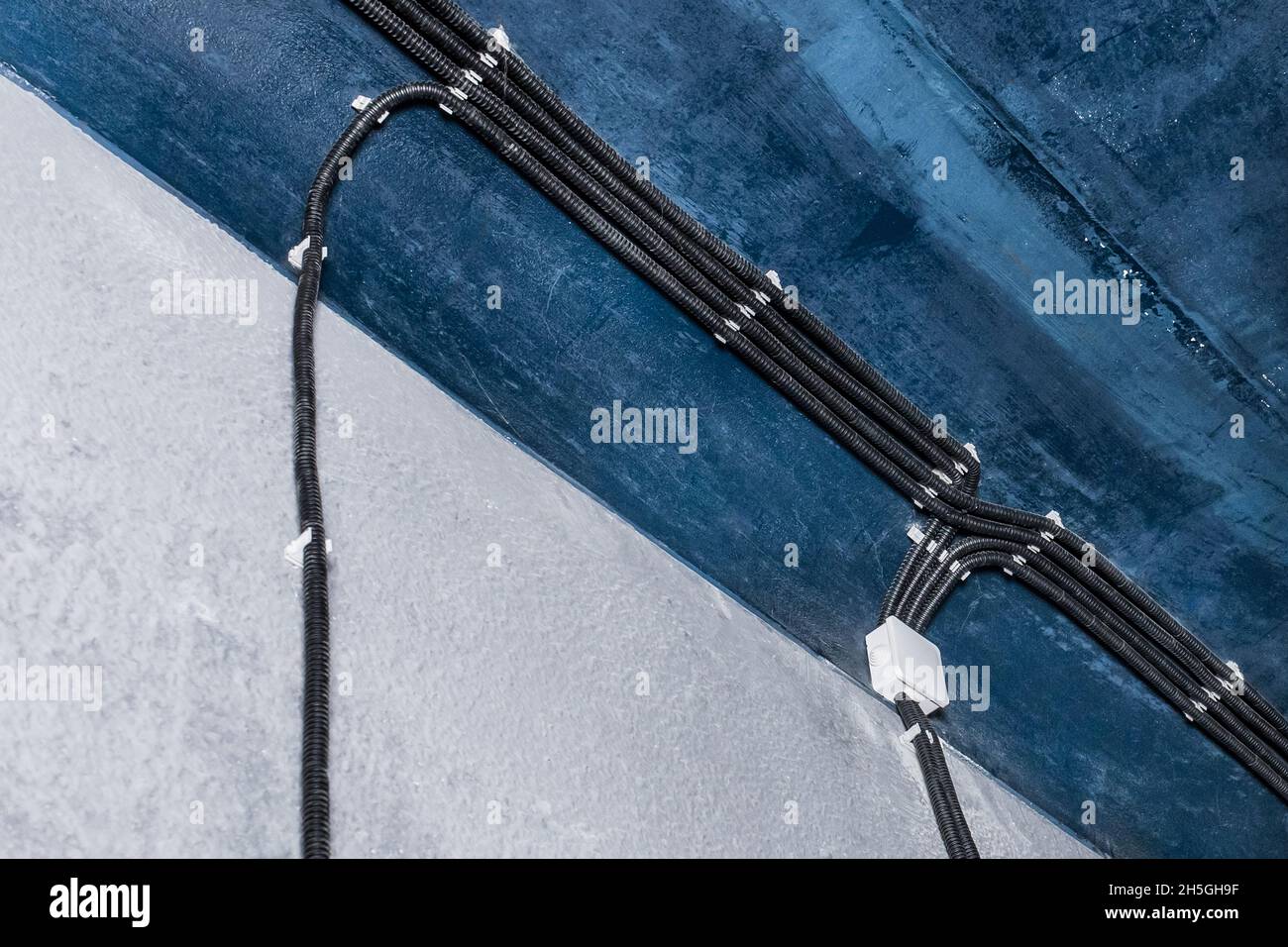 Industrial cable power connection and insulation of electrical wires ...
