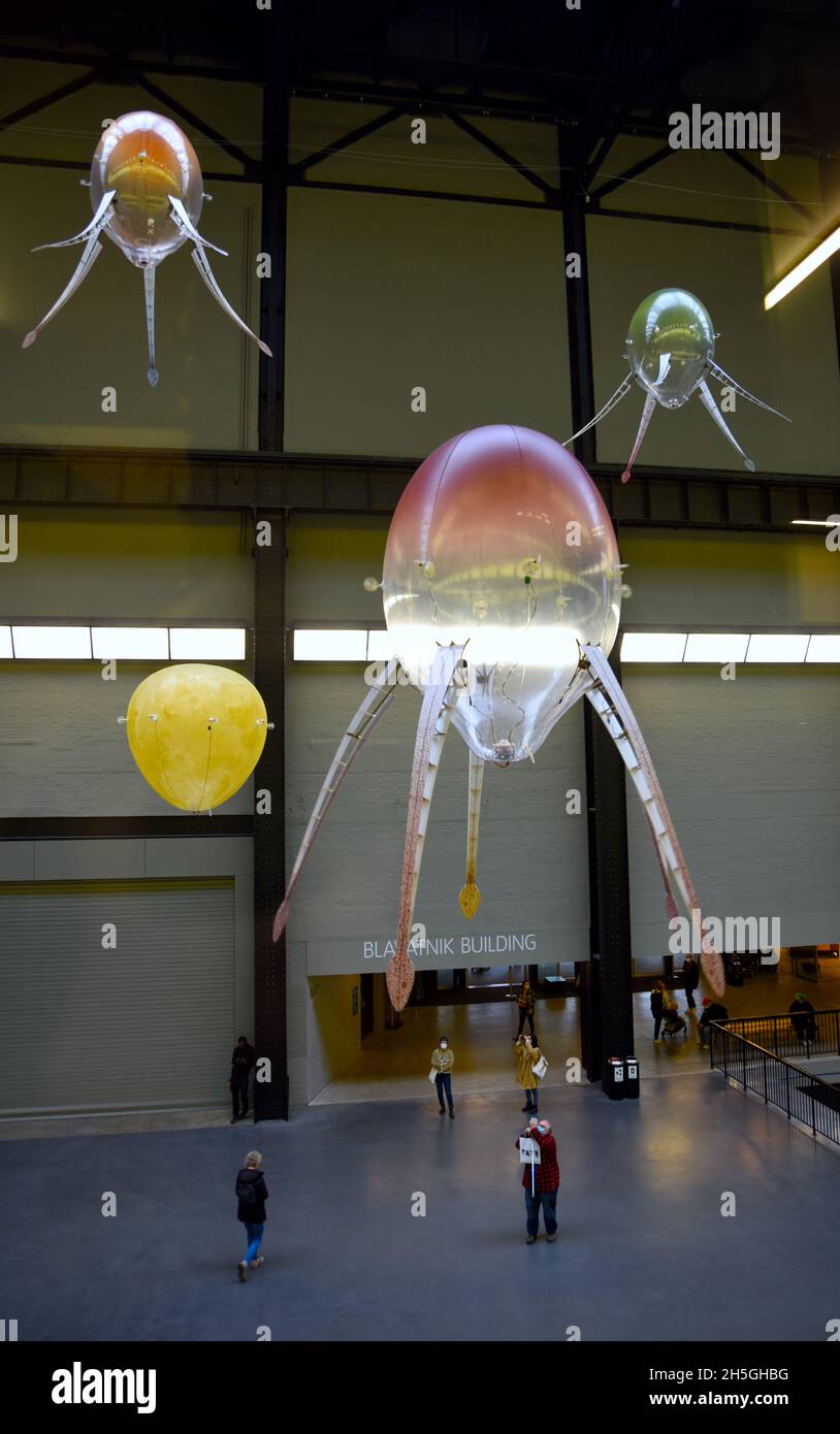 09/11/2021 Tate Modern London UK Anicka Yi’s amazing cybernetic life ...