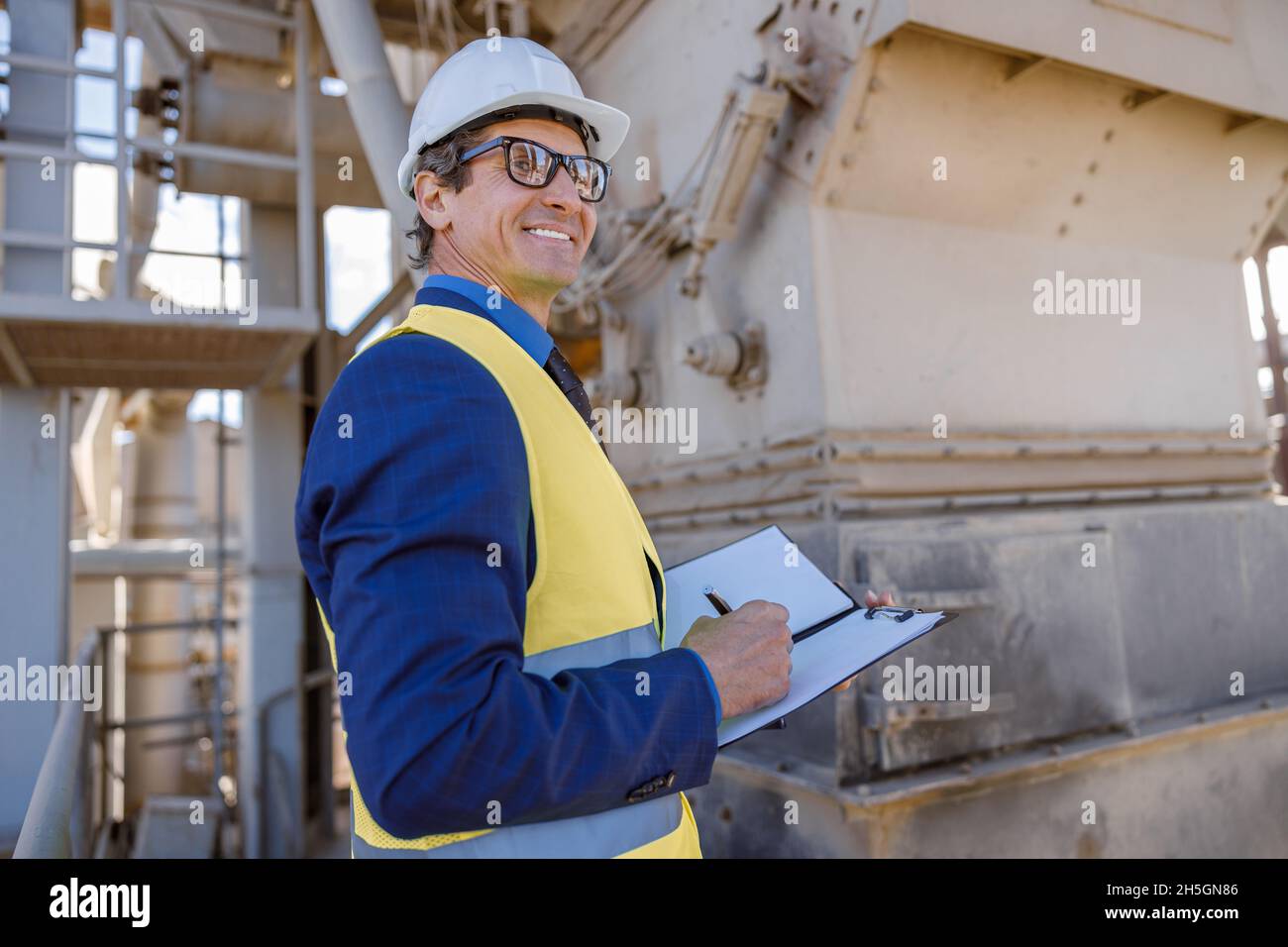 Engineer builder working documents hi-res stock photography and images ...