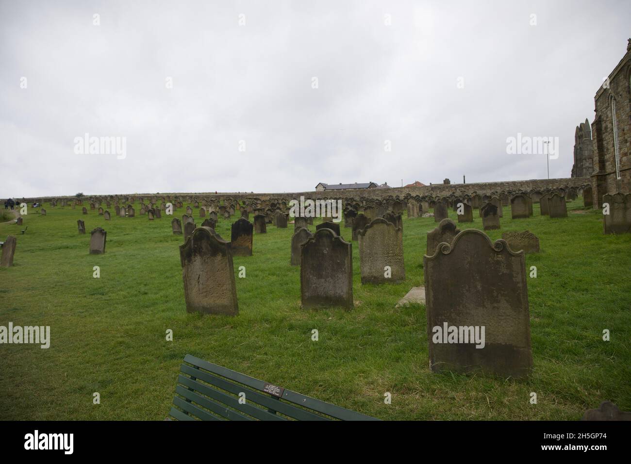 Devon graveyard hi-res stock photography and images - Alamy