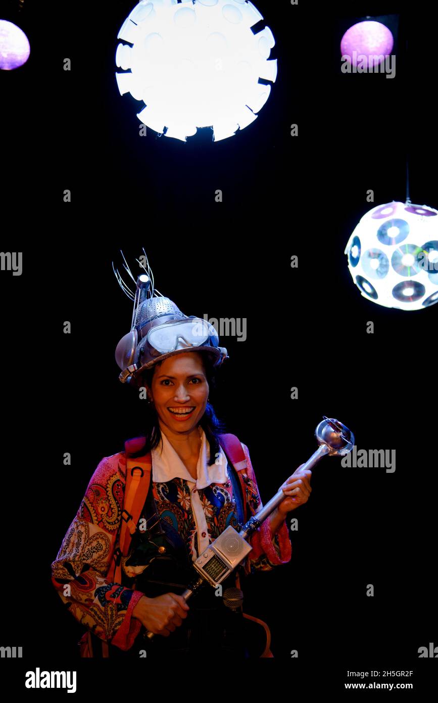 Actress representing a character on the stage of a theater. He makes ...