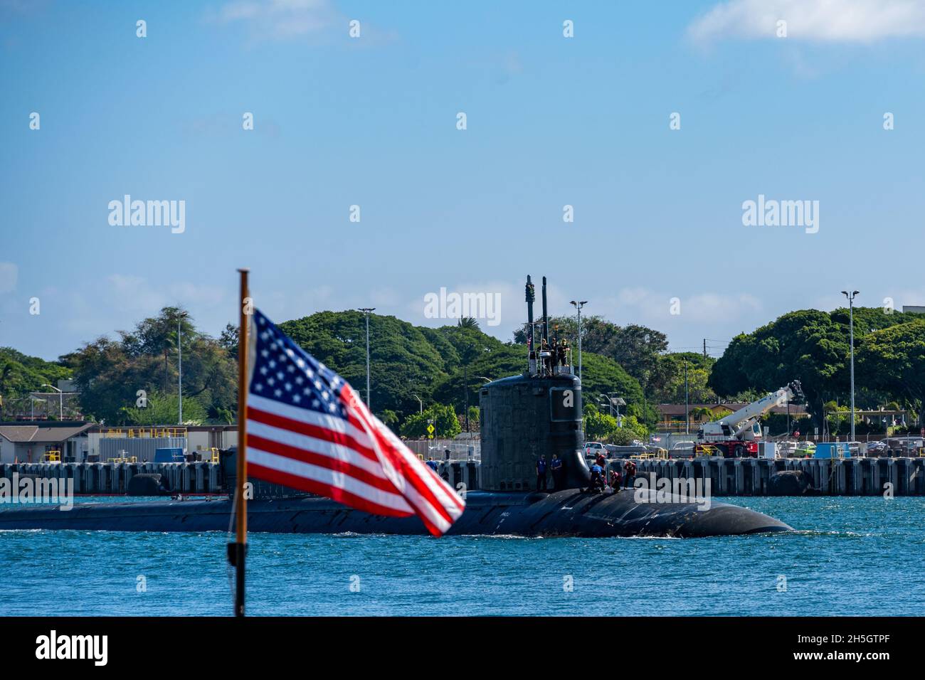 211104-N-UD469-1013 JOINT BASE PEARL HARBOR-HICKAM (Nov. 4, 2021 ...