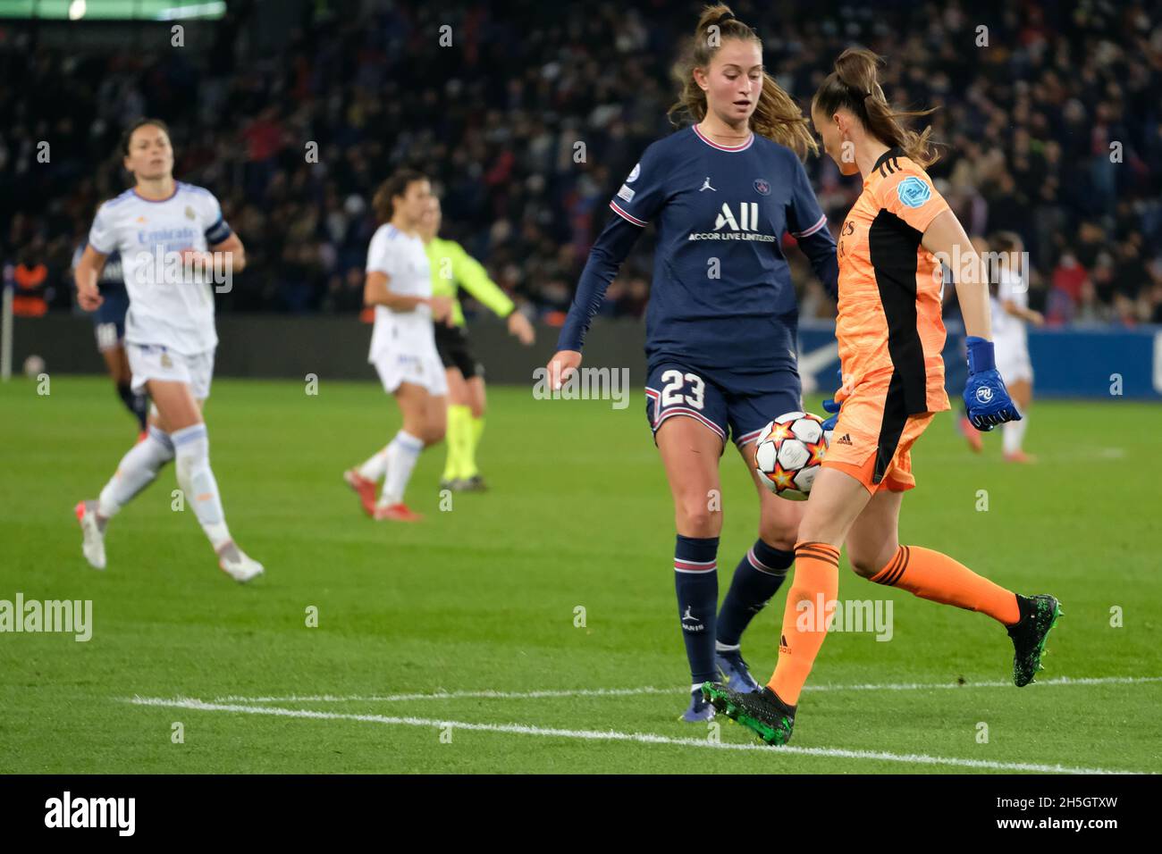 Jordyn huitema psg hi-res stock photography and images - Alamy