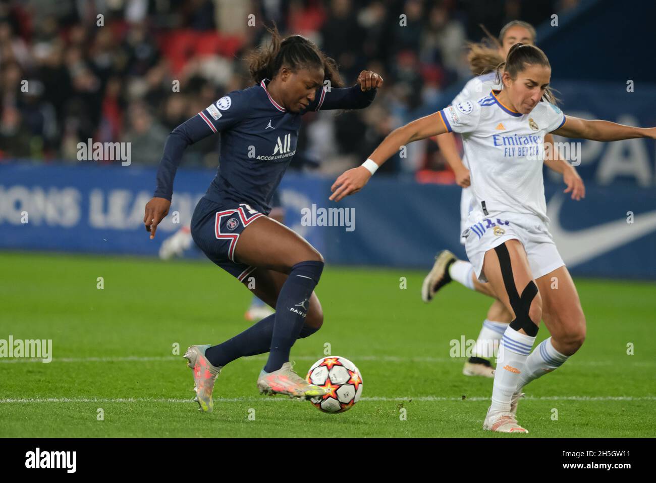 Paris, France. 10th Nov, 2021. ASHLEY LAWRENCE Defender of PSG in ...