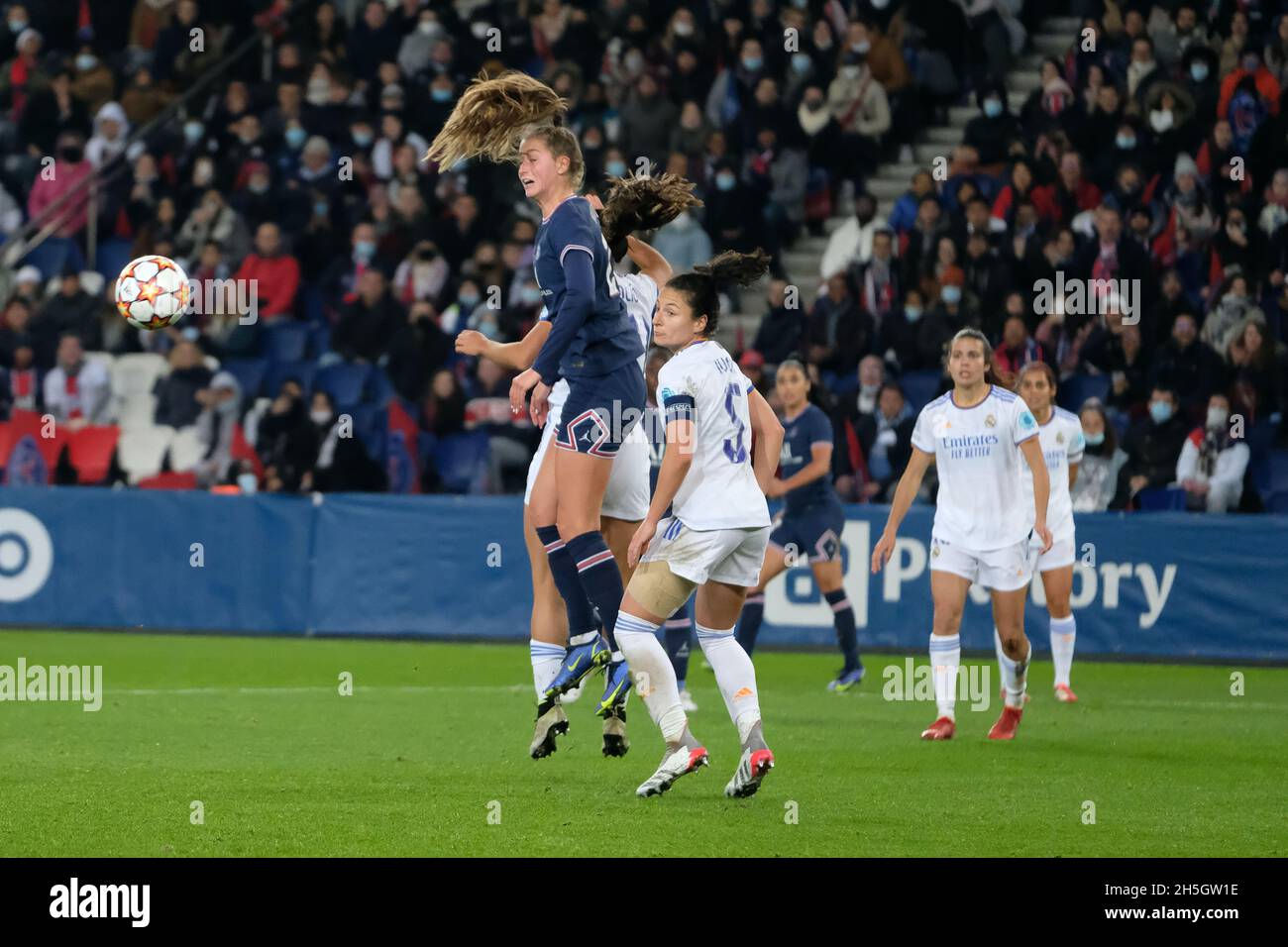 Jordyn huitema psg hi-res stock photography and images - Alamy
