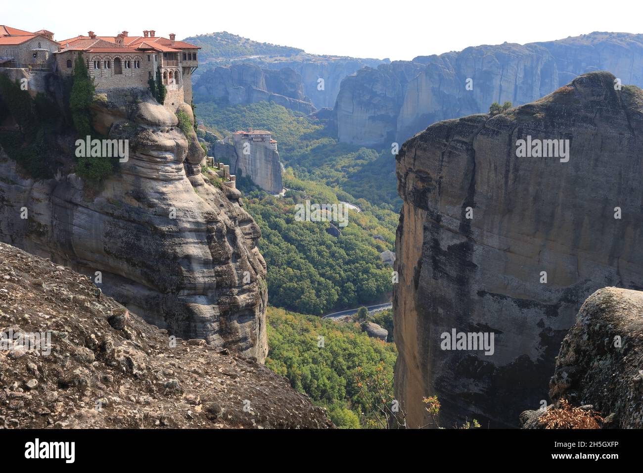 Meteora rock formations hi-res stock photography and images - Alamy