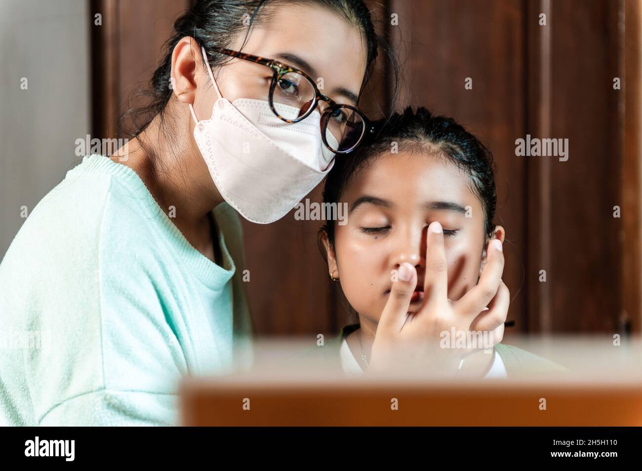 Balanced Fill Flash High Resolution Stock Photography and Images - Alamy