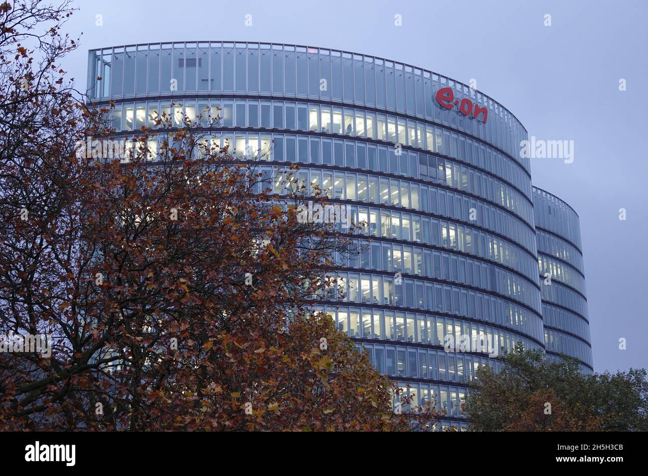 Essen, Germany. 04th Nov, 2021. The logo of the energy company E.on is ...