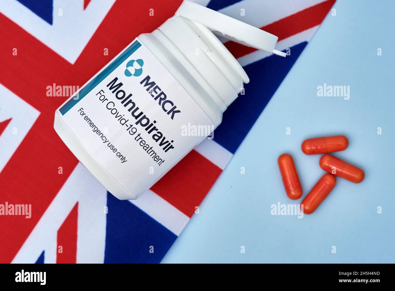 Tashkent, Uzbekistan - November 9, 2021: Molnupiravir - first approved ...