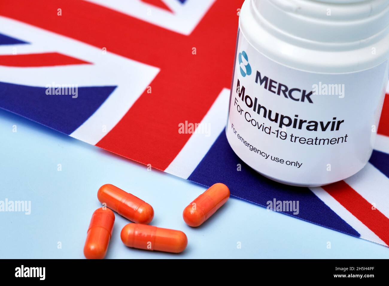 Tashkent, Uzbekistan - November 9, 2021: Molnupiravir - first approved ...