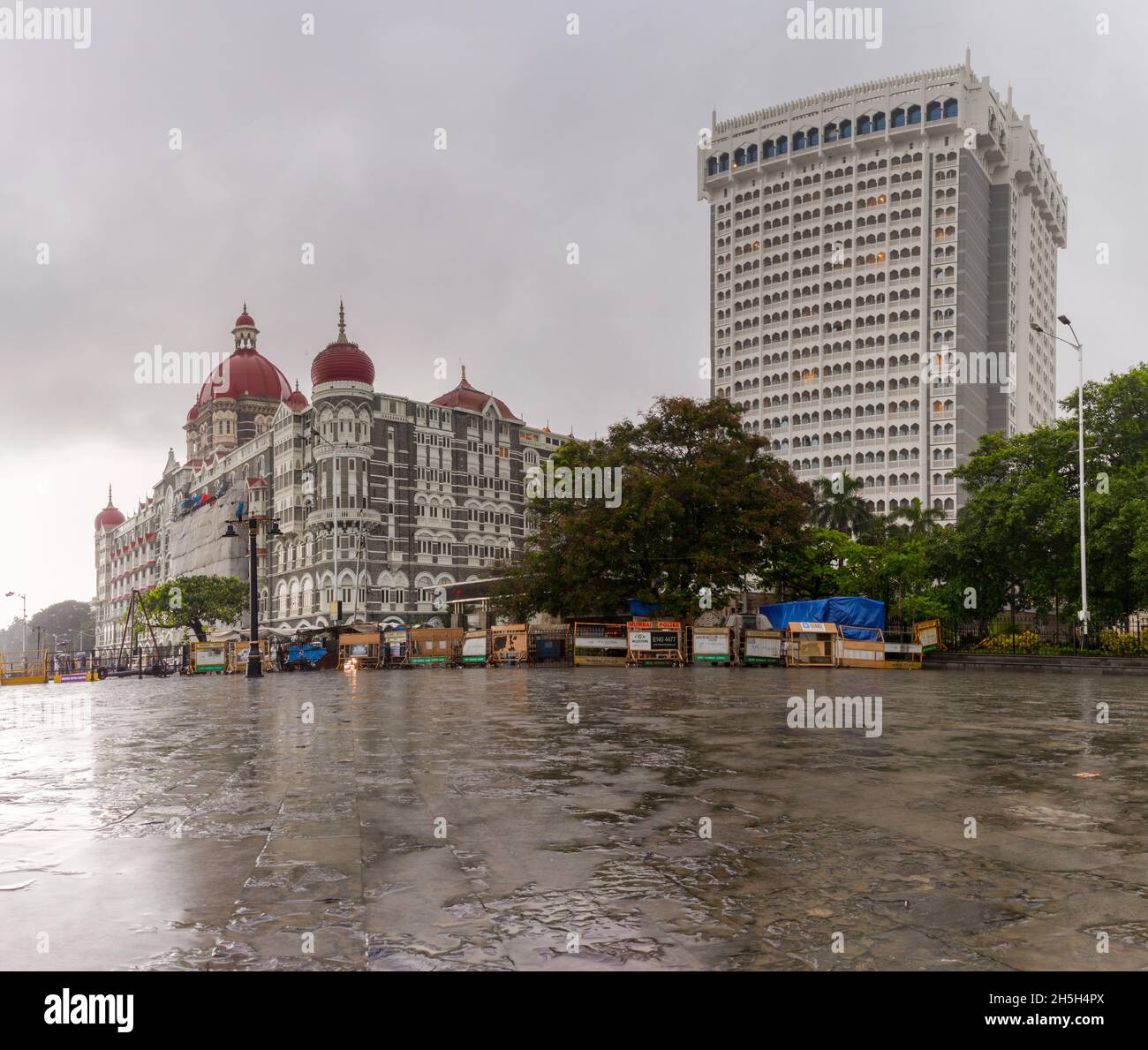 Taj mahal palace mumbai hi-res stock photography and images - Alamy