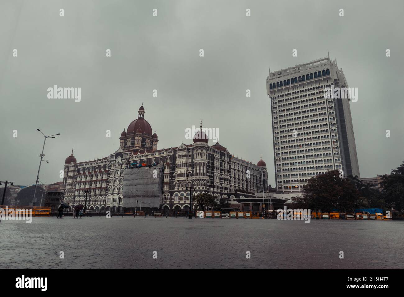 Taj mahal palace, mumbai hi-res stock photography and images - Alamy