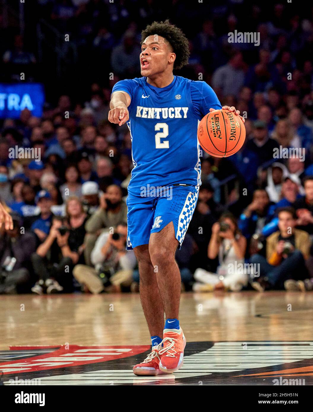 Champions classic hi-res stock photography and images - Alamy