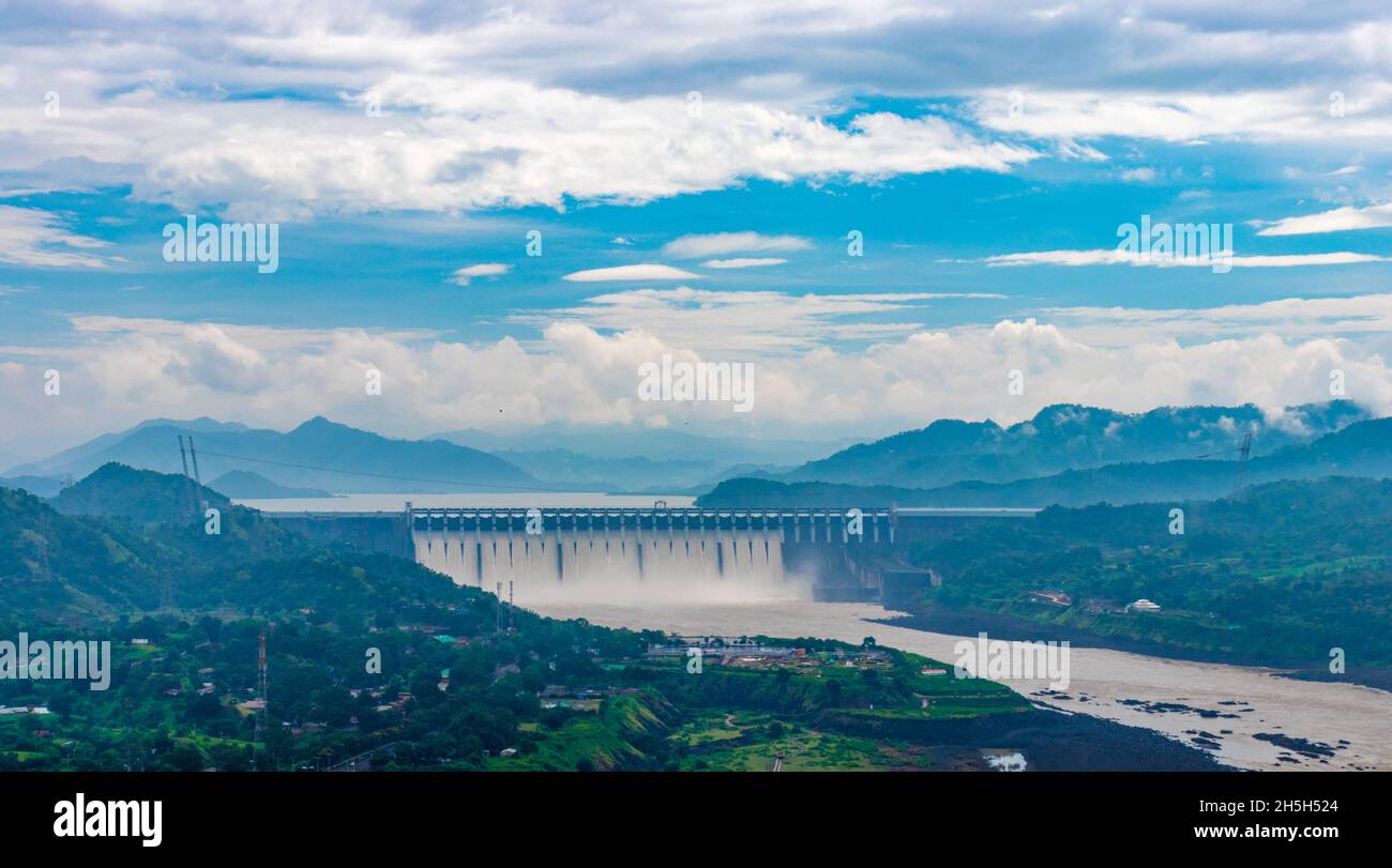 Sardar sarovar dam hi-res stock photography and images - Alamy