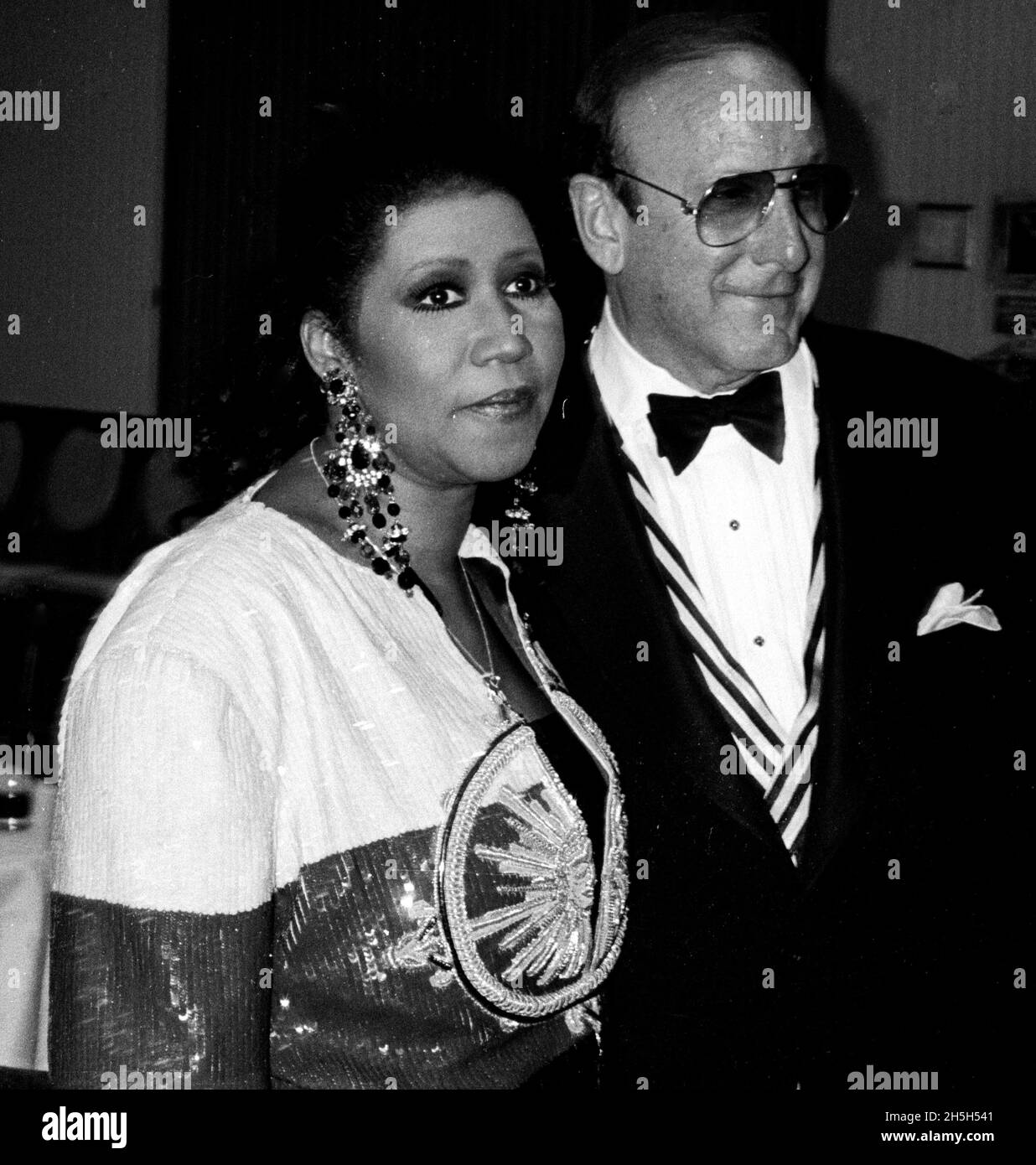 Clive davis Black and White Stock Photos & Images - Alamy