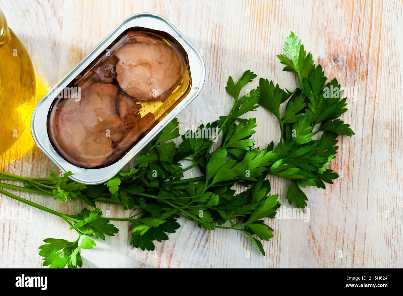 Tin can of smoked Cod liver Stock Photo - Alamy