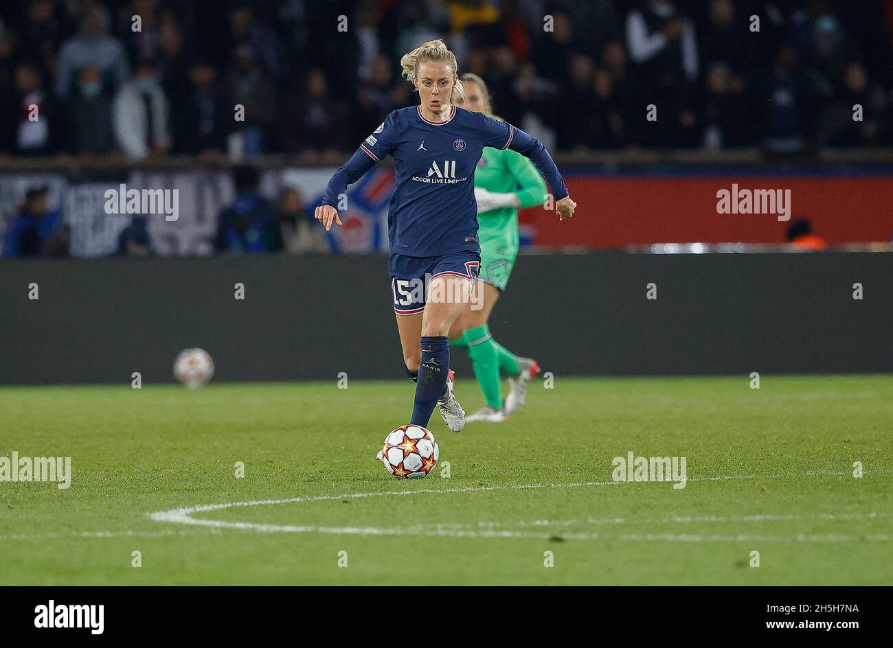 Paris, France. November 9 2021, Amanda LLESTEDT of PSG n action during ...