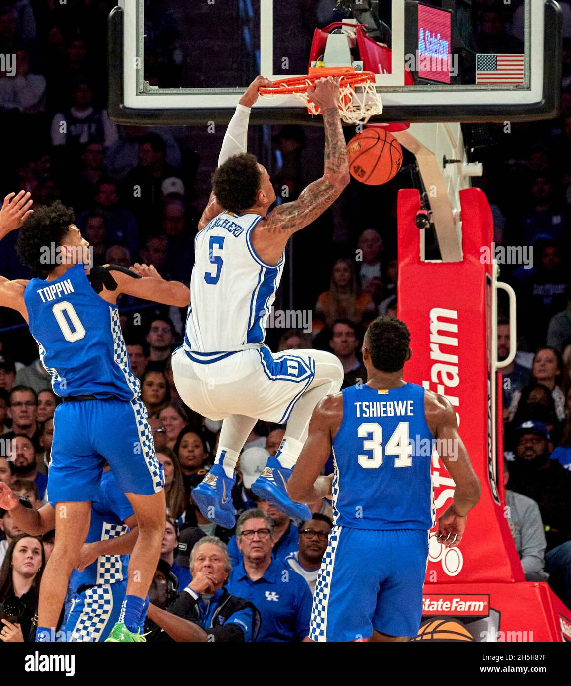 New York, New York, USA. 9th Nov, 2021. Duke Blue Devils forward Paolo ...