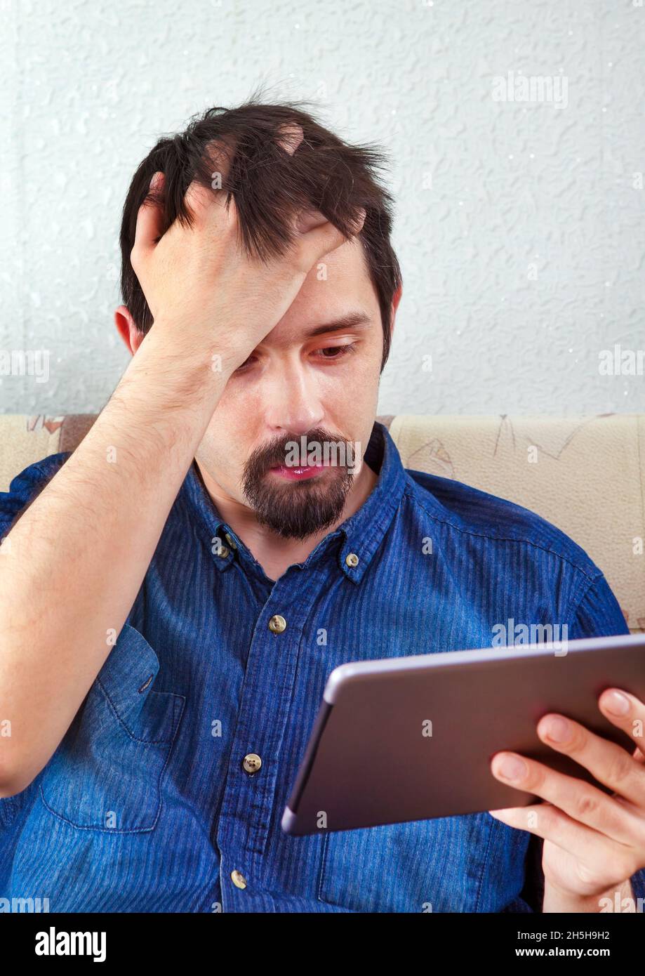 The troubled man hi-res stock photography and images - Alamy