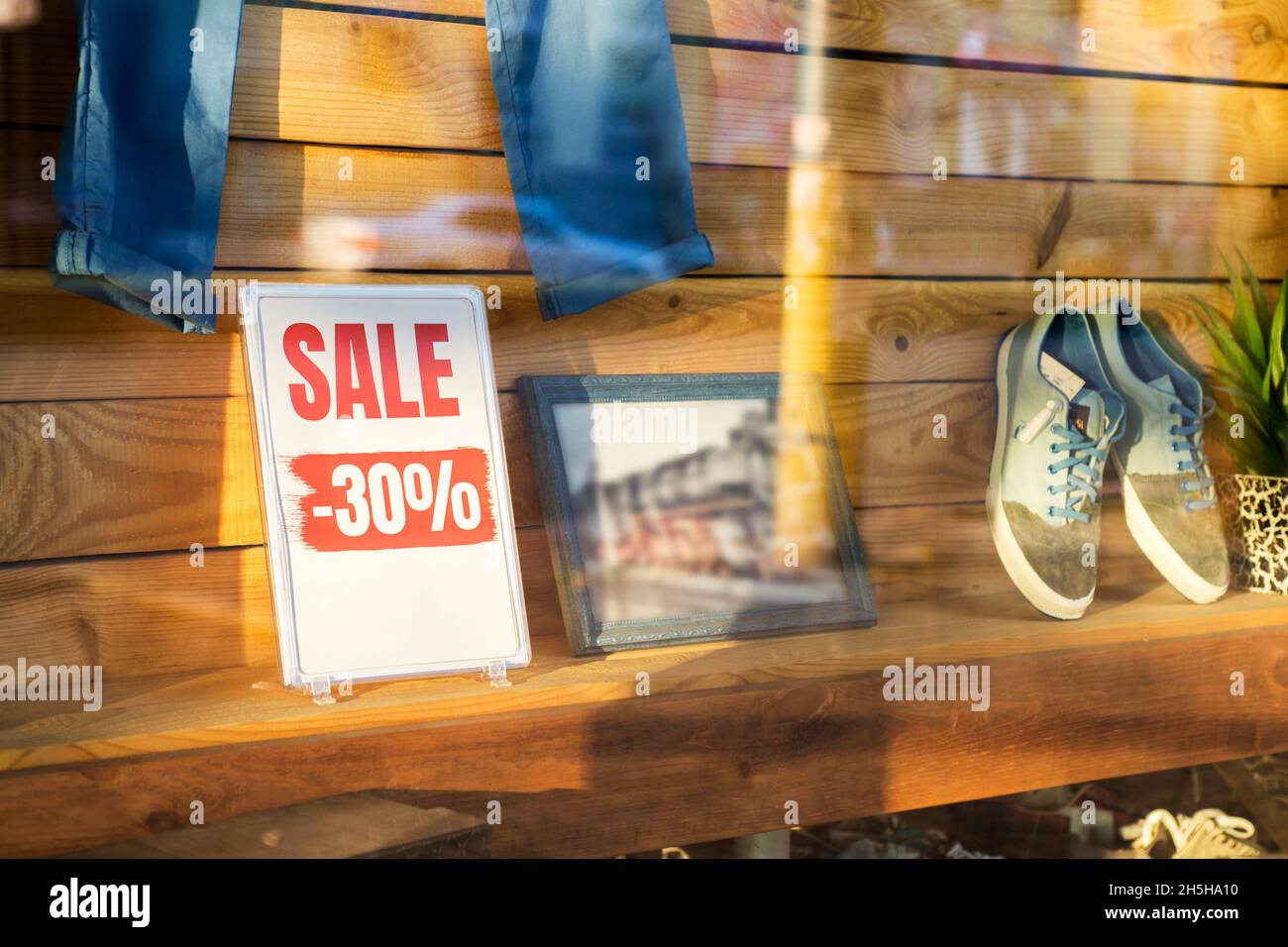 30 discount hi-res stock photography and images - Alamy
