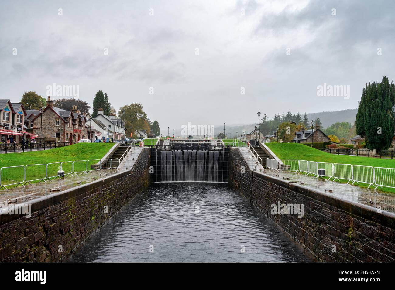 Scottish canals hi-res stock photography and images - Alamy