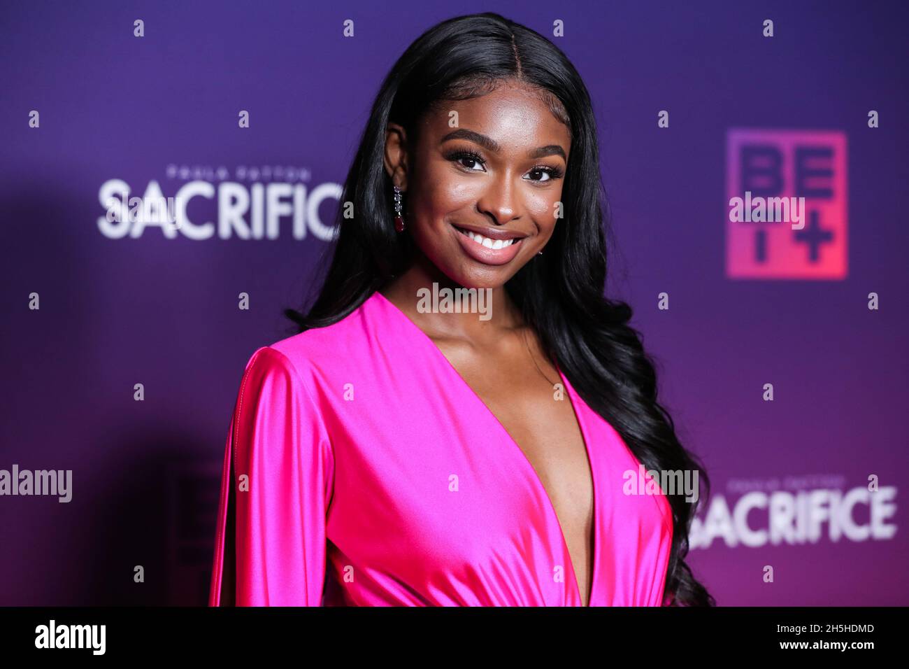 WEST HOLLYWOOD, LOS ANGELES, CALIFORNIA, USA - NOVEMBER 09: Actress ...