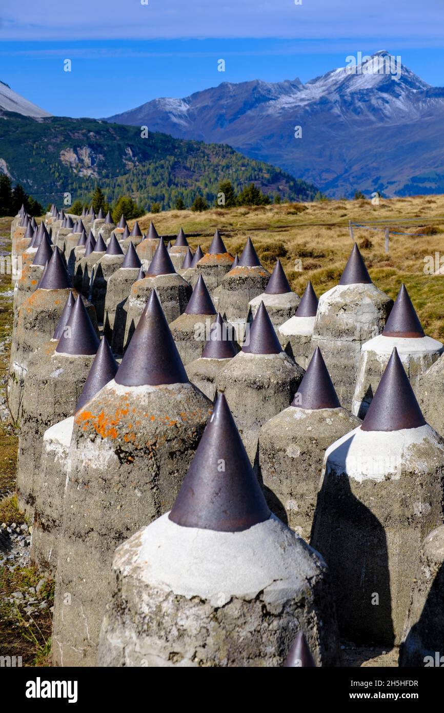 Weir, armoured barrier, dragon's teeth, alpine rampart, Plamort plateau ...