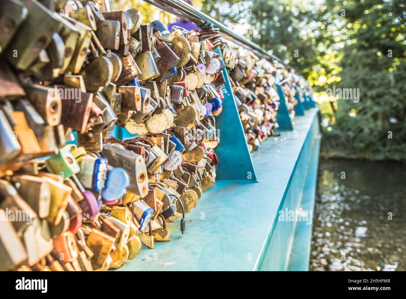 Love locks on the bridge over the river Wye in Bakewell Stock Photo - Alamy