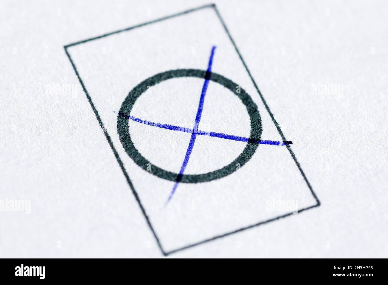 Ballot paper cross hi-res stock photography and images - Alamy