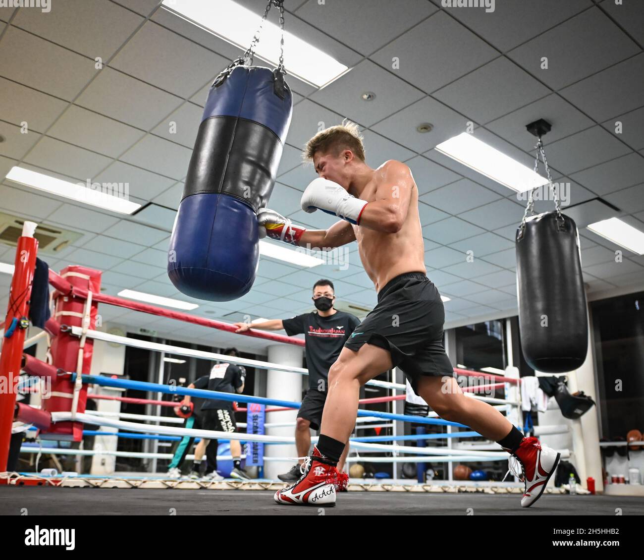 Yokohama, Kanagawa, Japan. 4th Nov, 2021. Naoya Inoue (JPN) Boxing ...